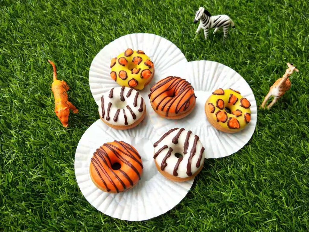 Safari Animal Prints Donuts | Little Cookhouse