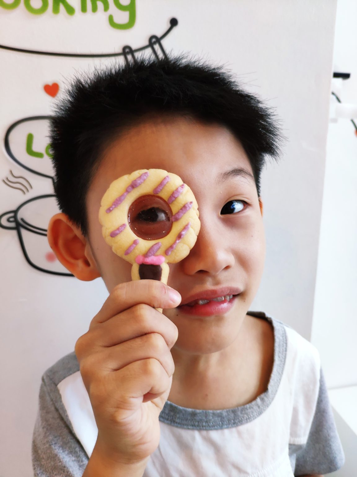 Magnifying Glass Cookies | Little Cookhouse