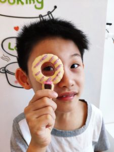 Magnifying Glass Cookies | Little Cookhouse